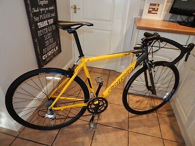 Superb Ultra Lightweight Alloy Carrera Tdf Se Pro Road Racing Bike ...